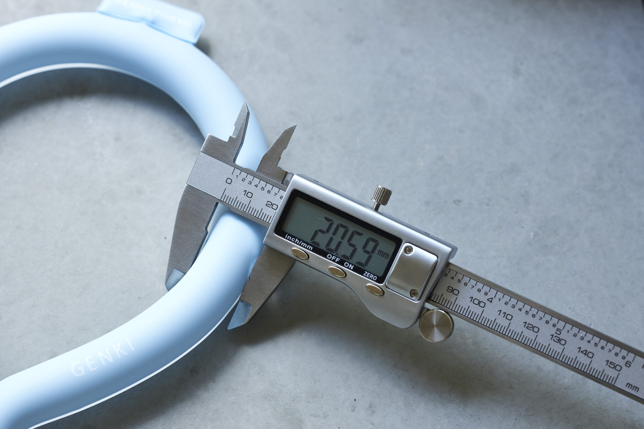 GENKI TECHNOアイスリングレビュー：電源不要でひんやり快適、PCM素材で首元をやさしく冷却 | Tanaka Blog